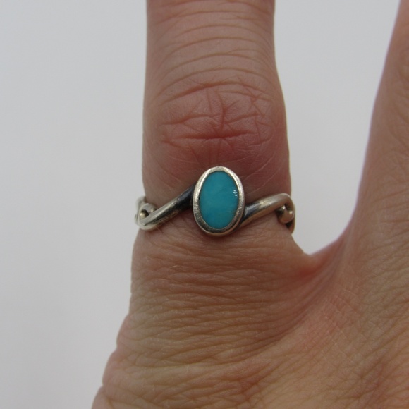 Jewelry | Vintage Size 475 Sterling Dainty Blue Inlay Ring | Poshmark